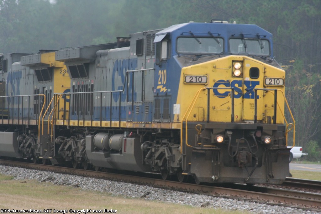 CSX 210